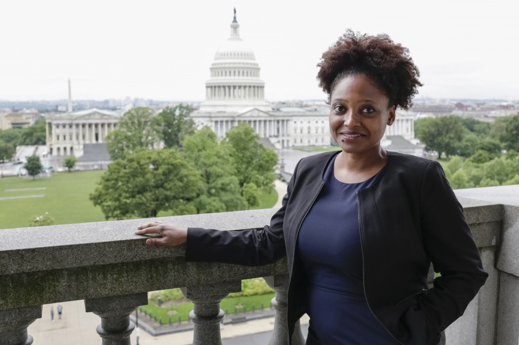 Tracy K Smith named new US Poet Laureate | NZ Poetry Shelf